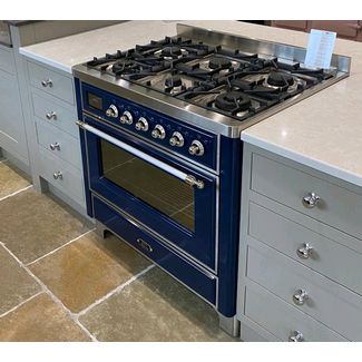 Waveney Range Cookers Showroom - Ellingham, Suffolk